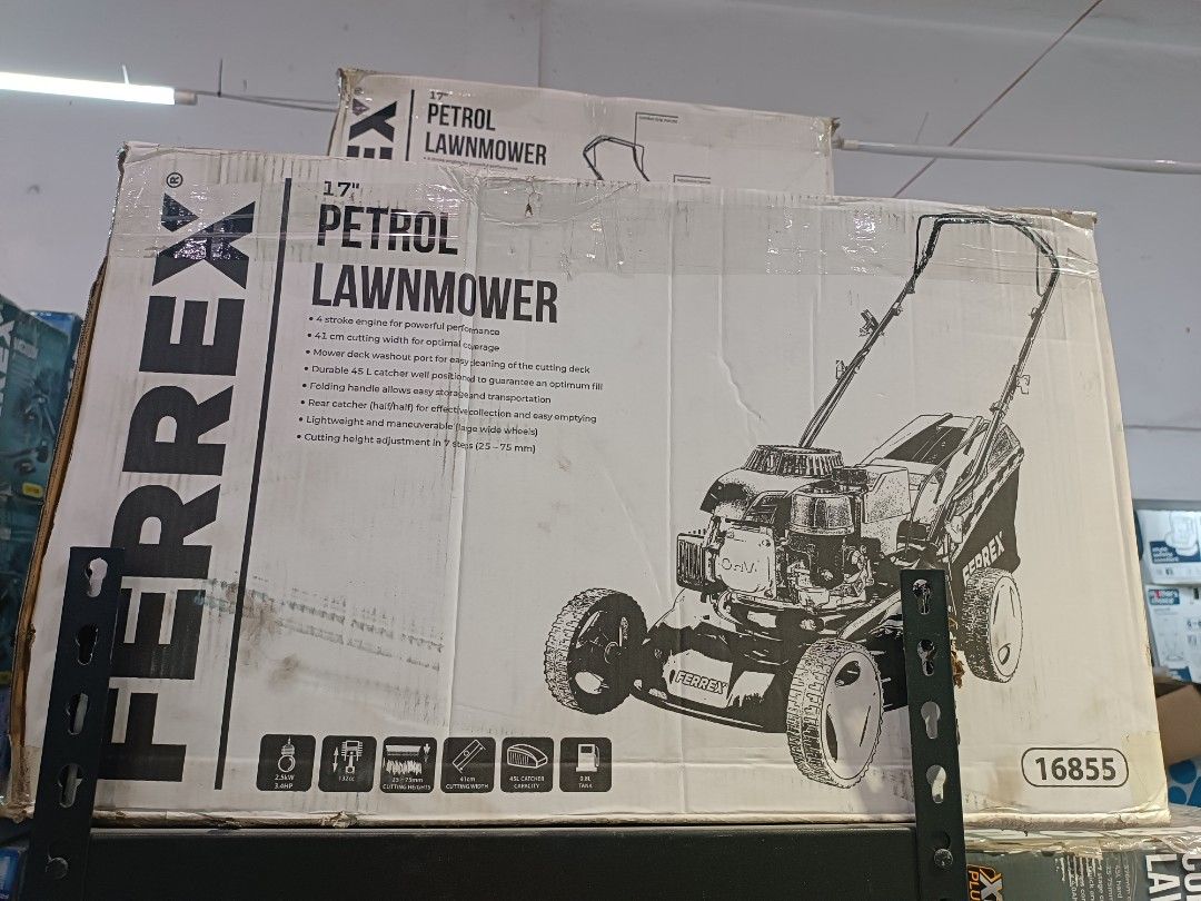Ferrex Petrol Lawn Mower132cc, Furniture & Home Living, Gardening ...