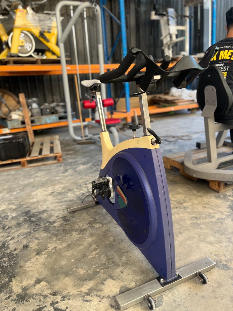 FITNESS/EQUIPMENT BARANG GYM F45 BODY BIKE, Sports Equipment, Other ...