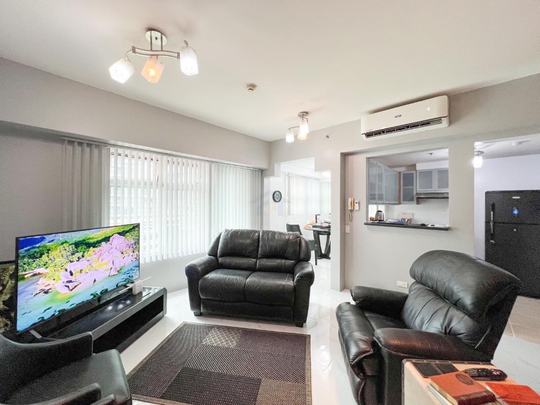 For Sale 2 Bedroom Loft Unit in Two Serendra Encino Tower, Property, For Sale, Apartments ...