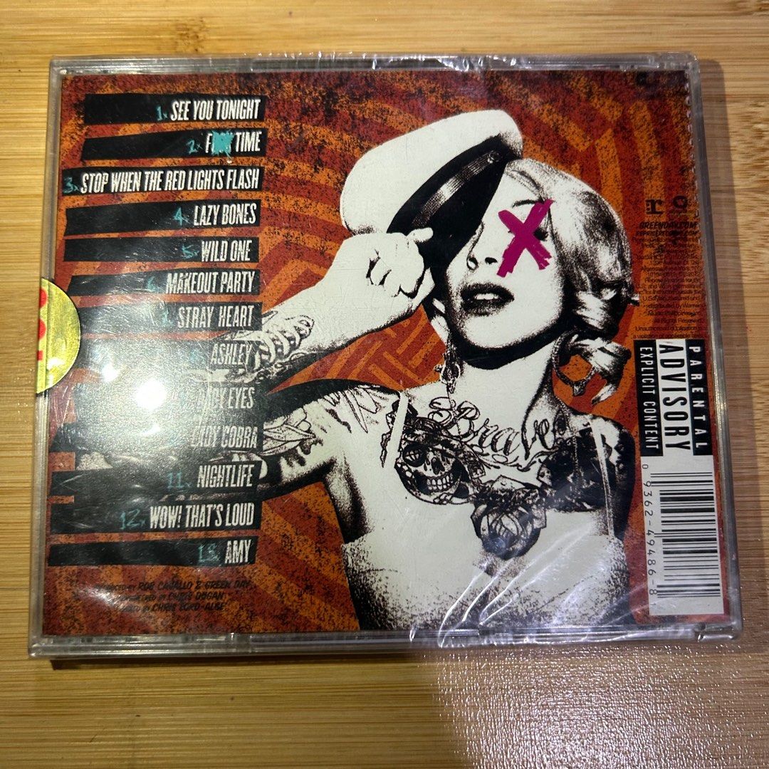 Green Day Dos CD Album, Hobbies & Toys, Music & Media, CDs & DVDs on ...