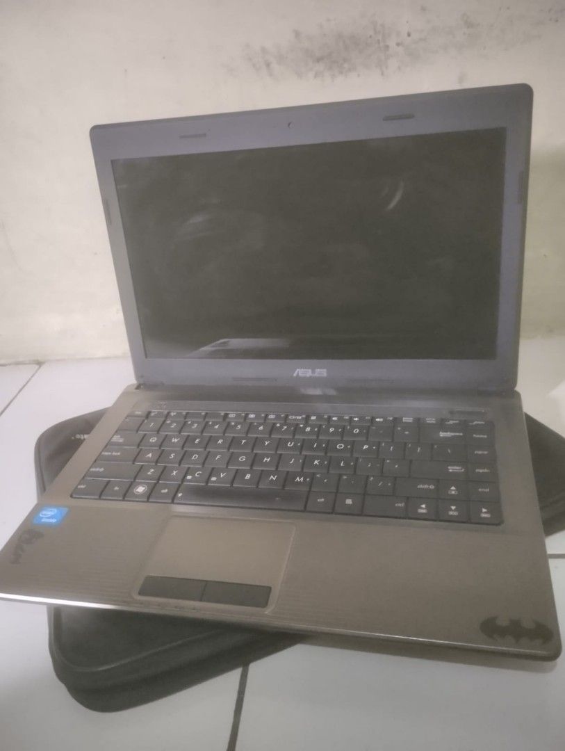 Jual butuh laptop asus altec lansing, Elektronik, Komputer, Laptop di ...