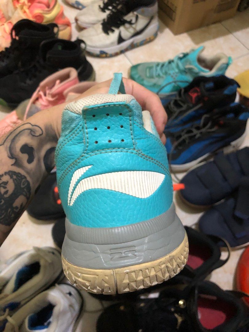 Lining Dwayne Wade, Men's Fashion, Footwear, Sneakers on Carousell