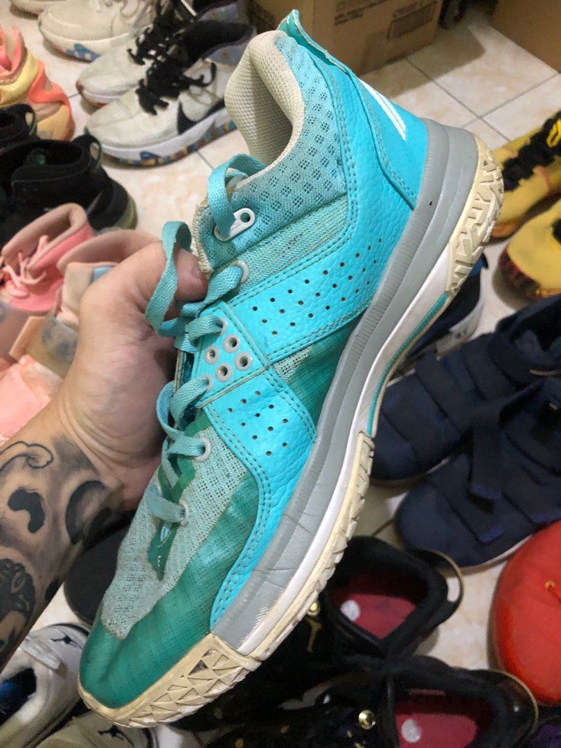 Lining Dwayne Wade, Men's Fashion, Footwear, Sneakers on Carousell