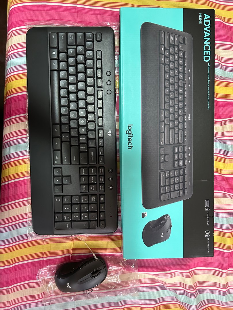 Logitech MK545 Advanced Wireless Mouse and Keyboard, Computers & Tech, Parts & Accessories ...
