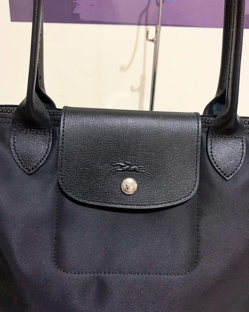 Longchamp neo planetes medium long handle, Luxury, Bags & Wallets on ...