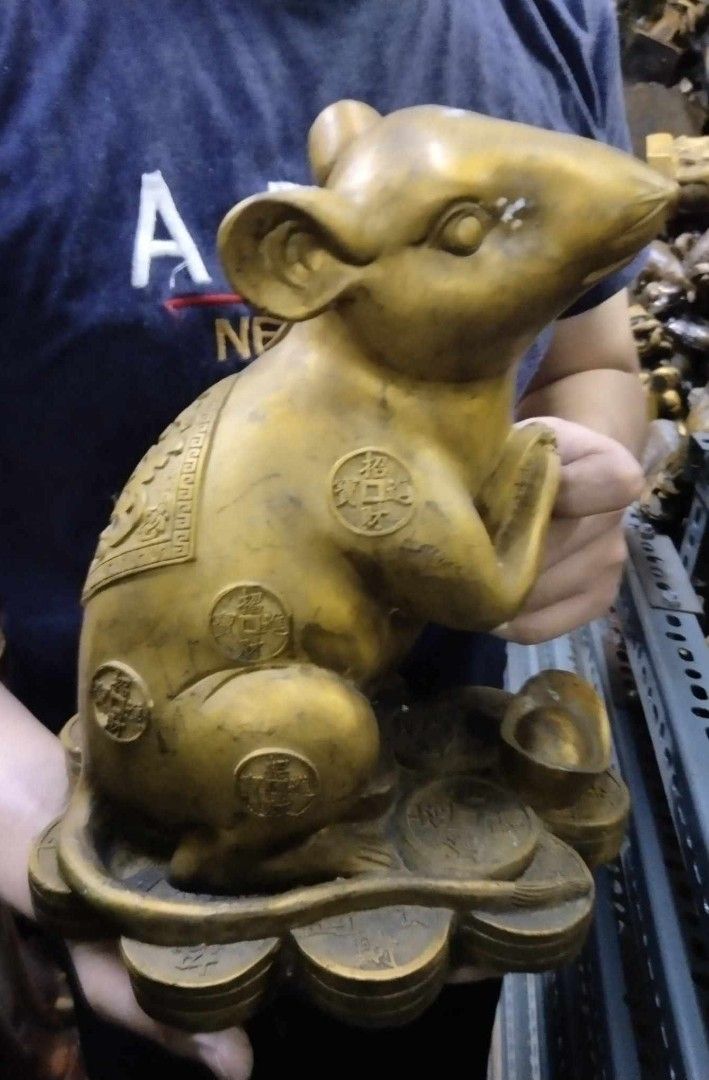 Lucky Rat Sculpture, Furniture & Home Living, Home Decor, Other Home Decor on Carousell