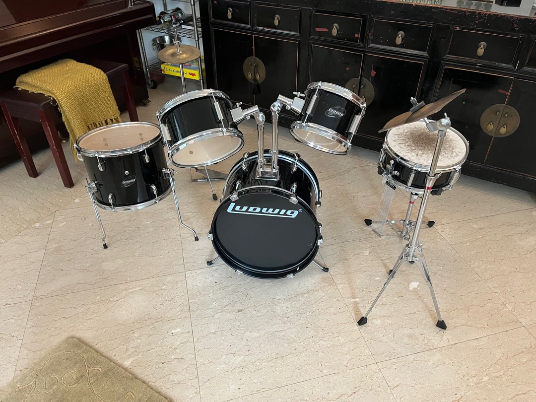 Ludwig drum set - junior, Hobbies & Toys, Music & Media, Musical ...
