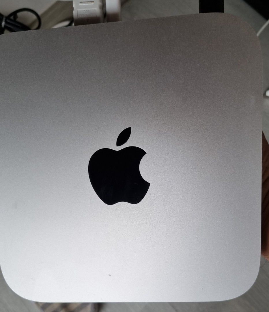 Mac Mini 8GB/256GB, Computers & Tech, Desktops on Carousell