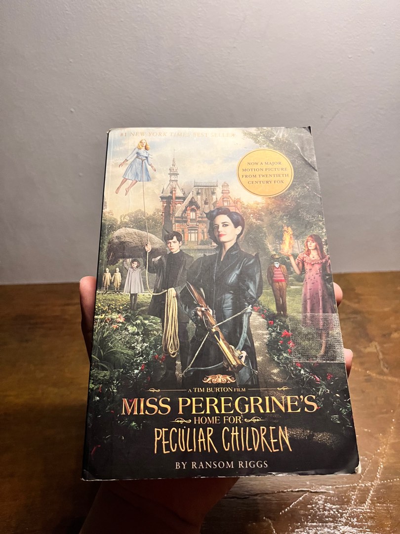 Miss Peregrines Home for Peculiar Children Paperback, Hobbies & Toys ...