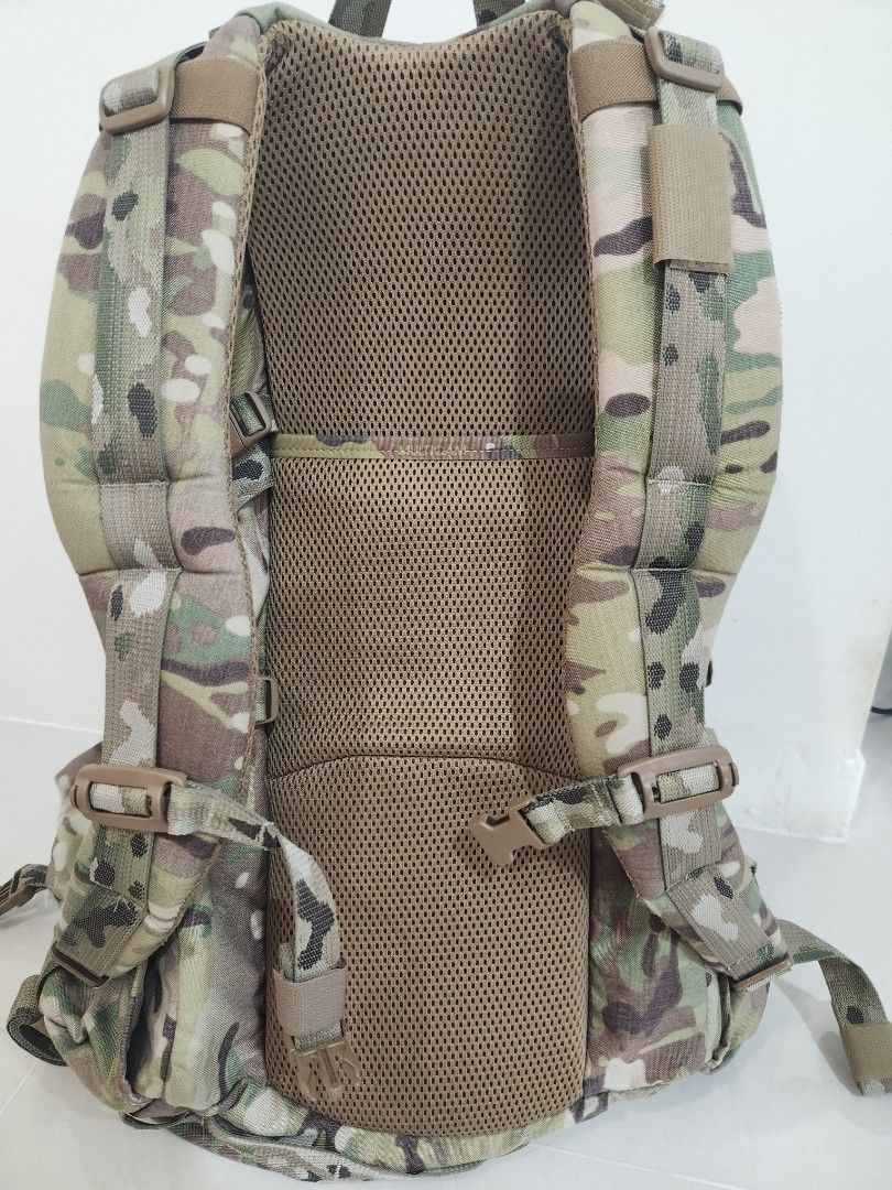 Mystery ranch 3 day assault pack, Men's Fashion, Bags, Backpacks on ...