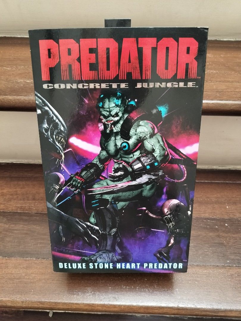 Neca Concrete Jungle - Deluxe Stone Heart Predator, Hobbies & Toys ...