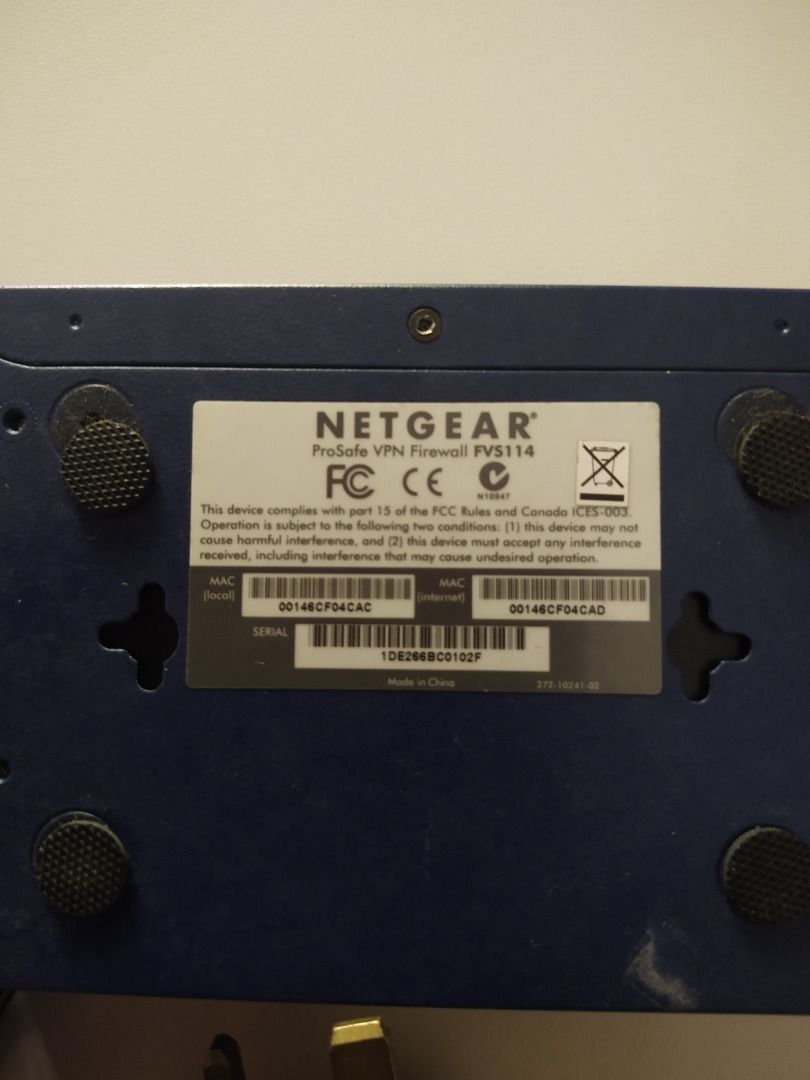 NETGEAR FVS114 ProSafe VPN Firewall 8 with 4-Port 10/100 Mbps Switch ...