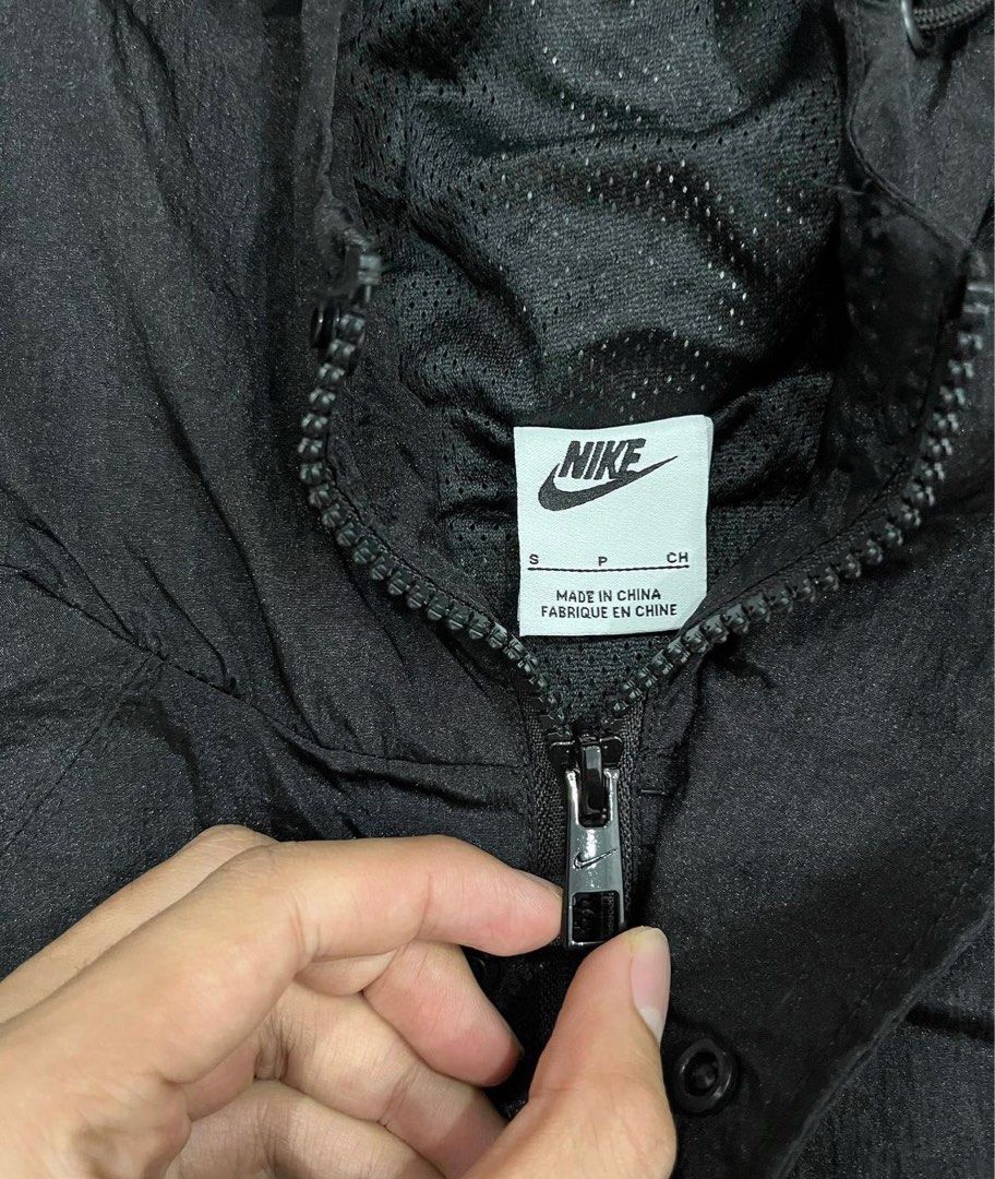 Nike Swoosh Windbreaker, Men's Fashion, Coats, Jackets and Outerwear on ...