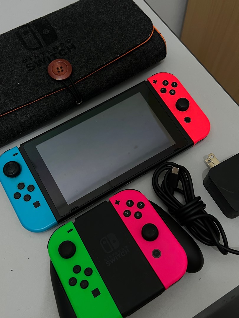 Nintendo Switch (4 controllers), Video Gaming, Video Game Consoles ...