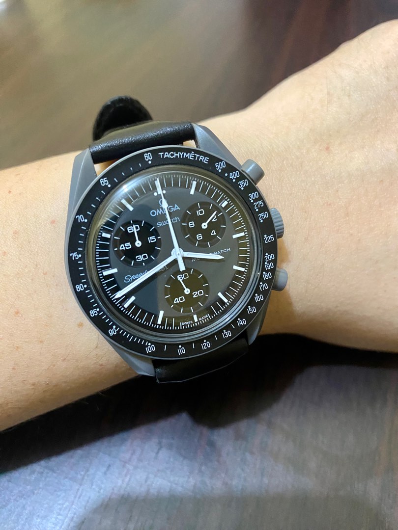Omega X Swatch Moon Watch with Box, Men's Fashion, Watches & Accessories, Watches on Carousell
