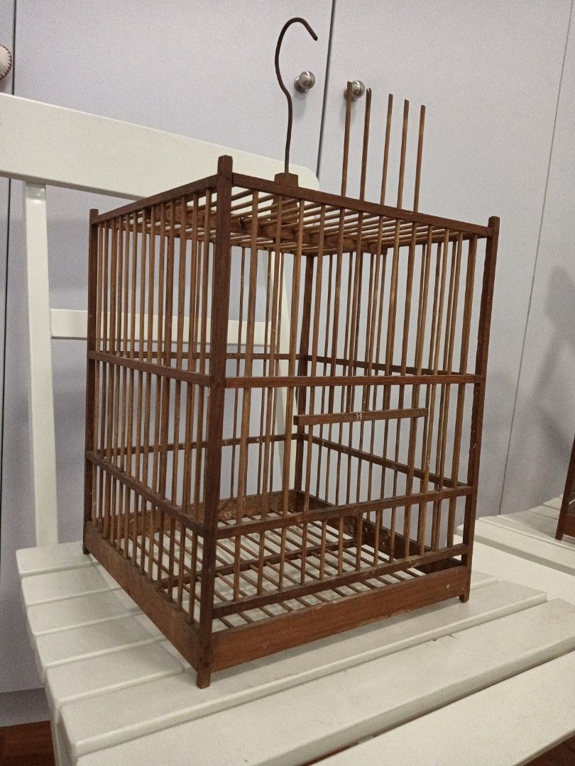 Pair of bird cages, Pet Supplies, Homes & Other Pet Accessories on ...