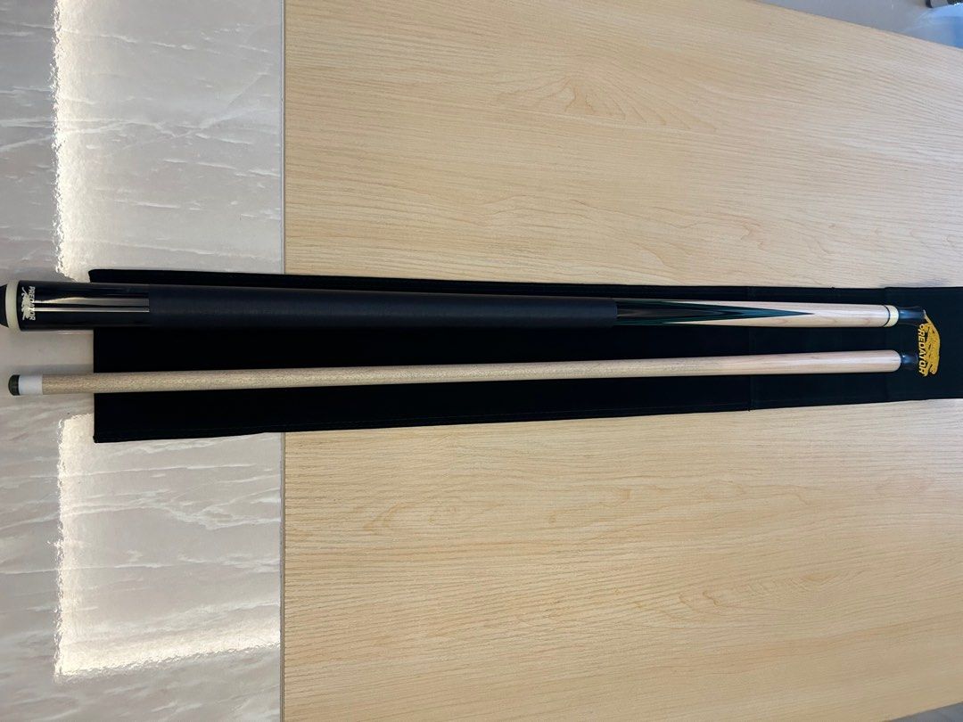 Predator Sneaky Pete radial pin with 314 3 shaft, Sports Equipment ...