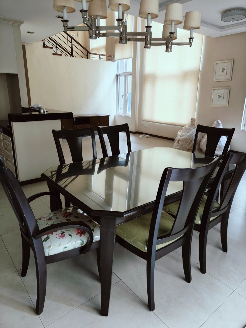 Pre-loved 6-seater Dining Set, Furniture & Home Living, Furniture ...