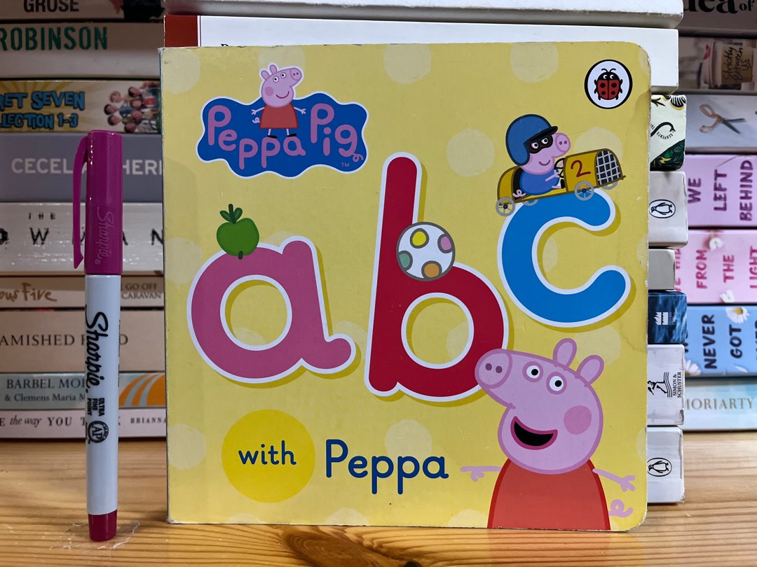 Preloved Peppa Pig ABC with Peppa Board Book Children’s Book, Hobbies ...