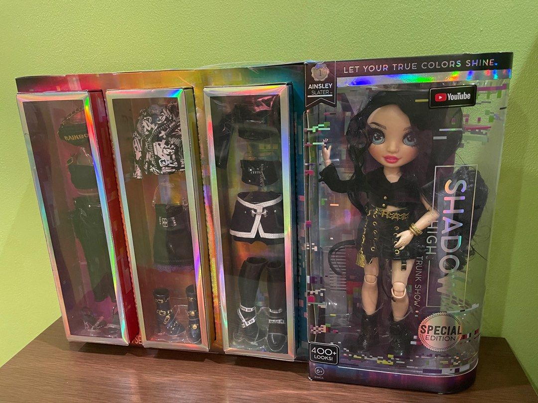 Rainbow/Shadow High Trunk Show - Ainsley, Hobbies & Toys, Toys & Games ...