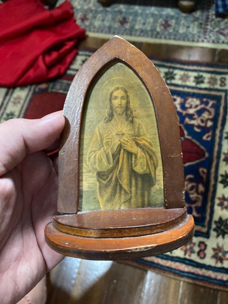 Sacred Heart wooden desktop mini shrine, Hobbies & Toys, Memorabilia ...