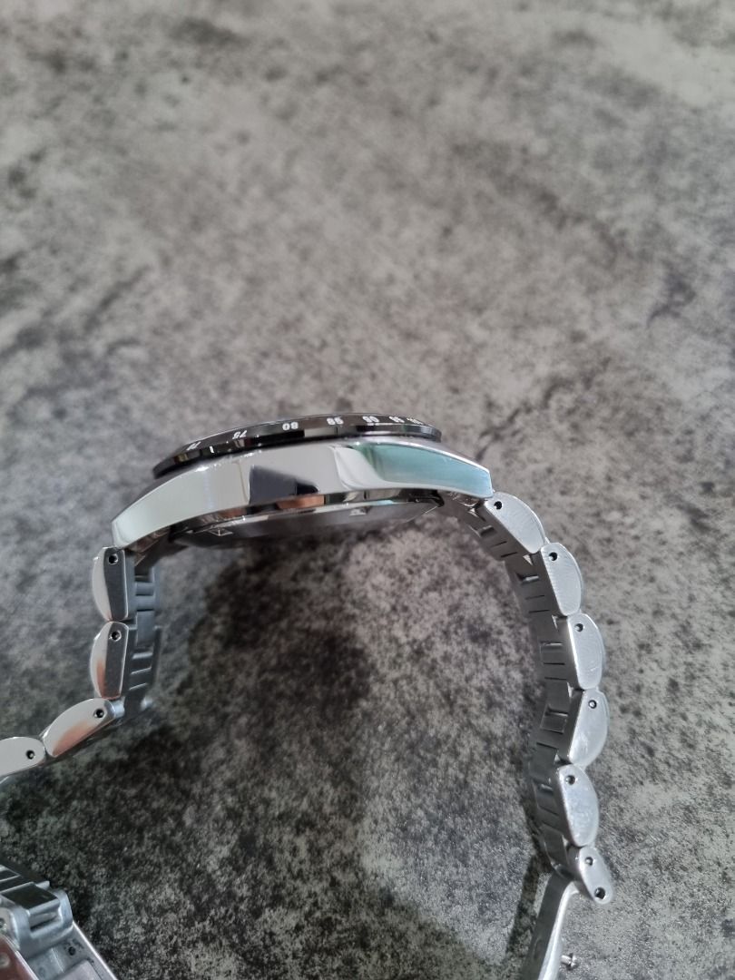 Seiko Prospex Speedtimer Panda SSC813 (39mm), Men's Fashion, Watches ...