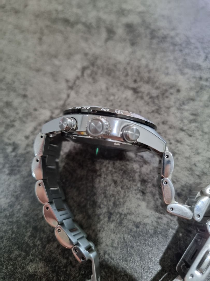 Seiko Prospex Speedtimer Panda SSC813 (39mm), Men's Fashion, Watches ...