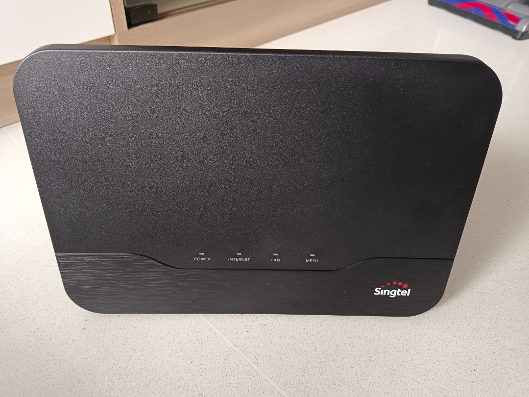 SingTel Mesh router, Computers & Tech, Parts & Accessories, Networking ...