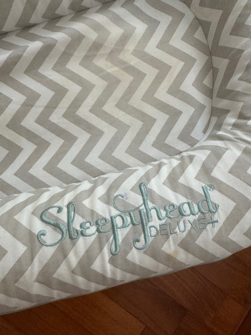 Sleepyhead deluxe, Babies & Kids, Baby Nursery & Kids Furniture, Cots ...
