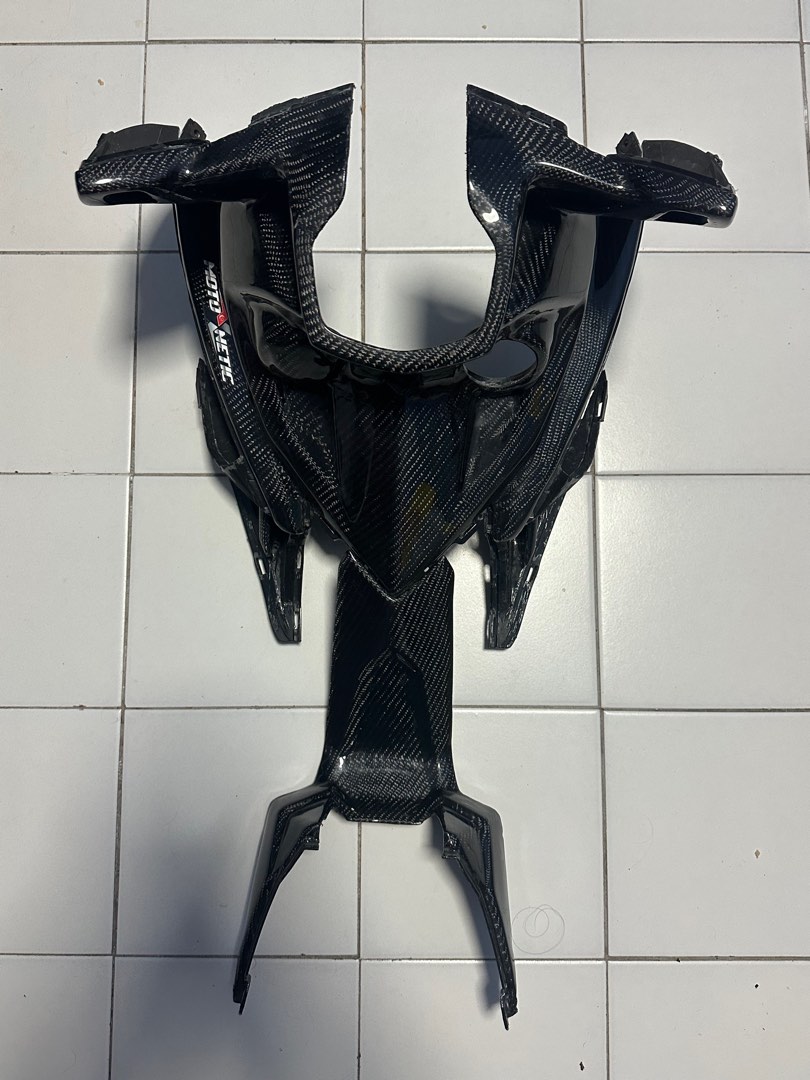 Sniper Carbon, Motorcycles, Motorcycle Accessories on Carousell