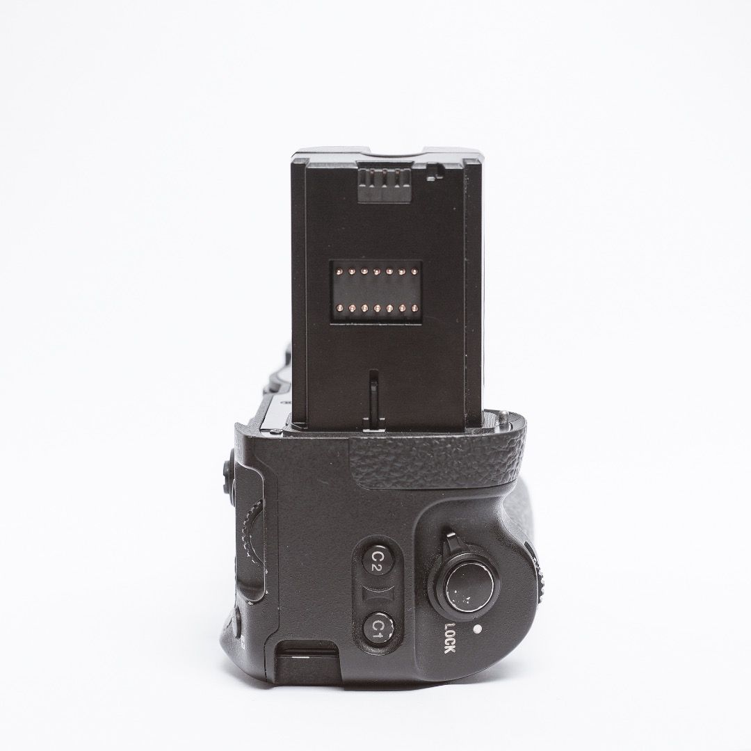 Sony VG-C3EM Camera Grip for Sony A9,A7iii,A7R3, Photography, Photography Accessories, Other ...