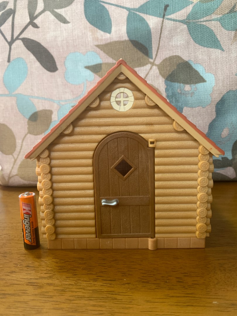 Sylvanian Families Log Cabin, Hobbies & Toys, Toys & Games on Carousell