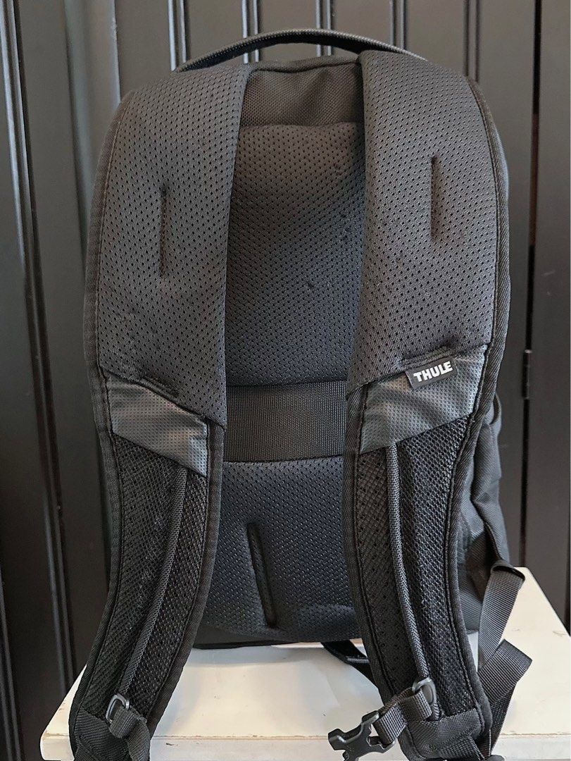 Thule backpack, Men's Fashion, Bags, Backpacks on Carousell