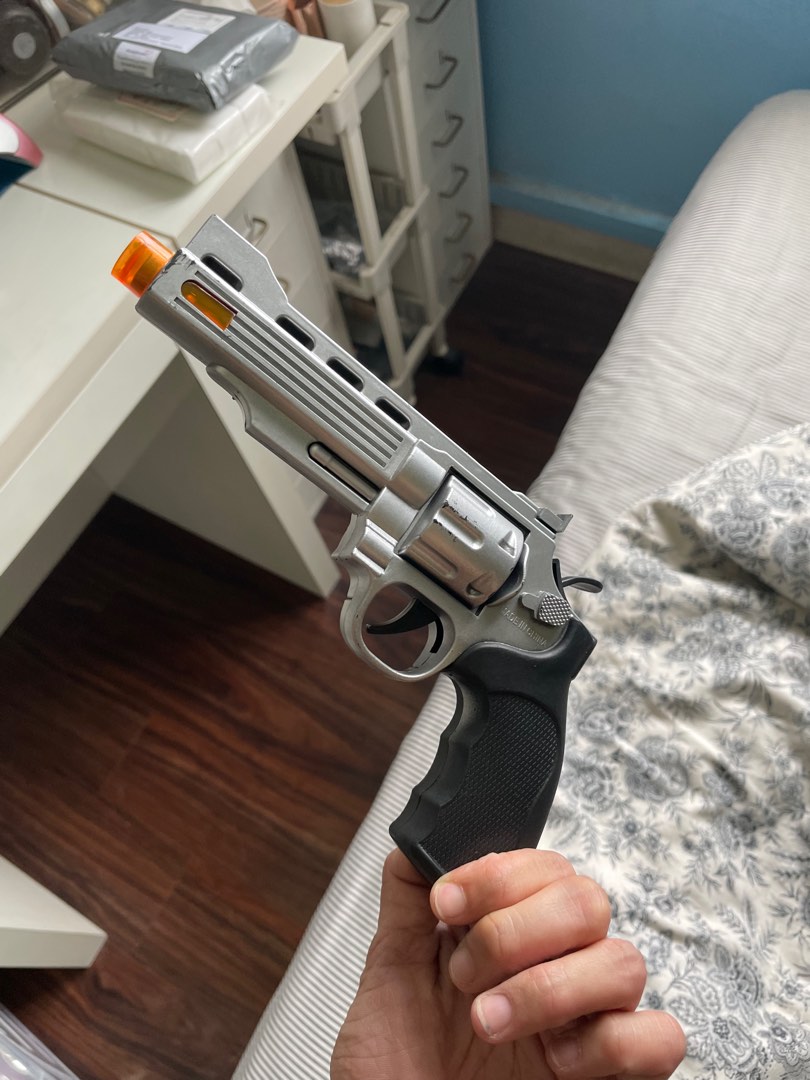 toy gun, Hobbies & Toys, Toys & Games on Carousell