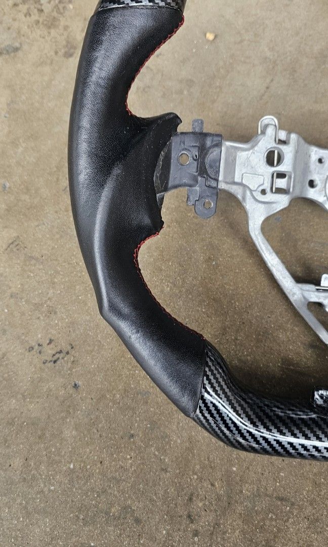 Toyota voxy steering wheel, Car Accessories, Accessories on Carousell