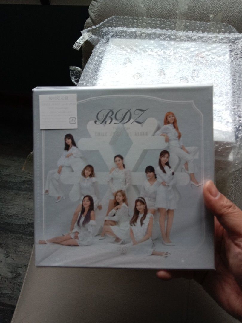 Twice - Bdz -Repackage- - Japan CD+DVD+Book Limited Edition with 9 solo member cards, Hobbies ...