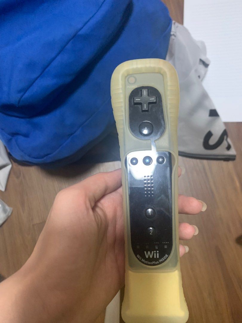 wii console, Sports Equipment, Sports & Games, Racket & Ball Sports on ...