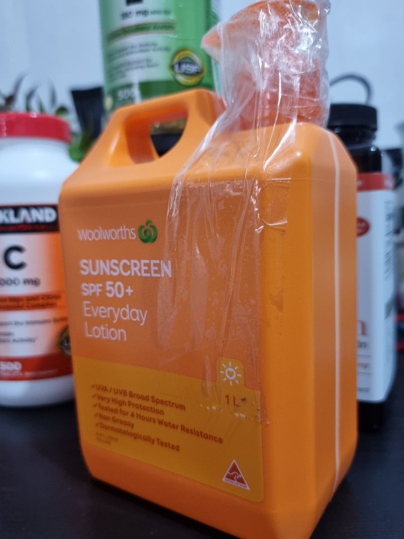 Woolworths Sunscreen SPF 50+ 1L, Beauty & Personal Care, Bath & Body ...
