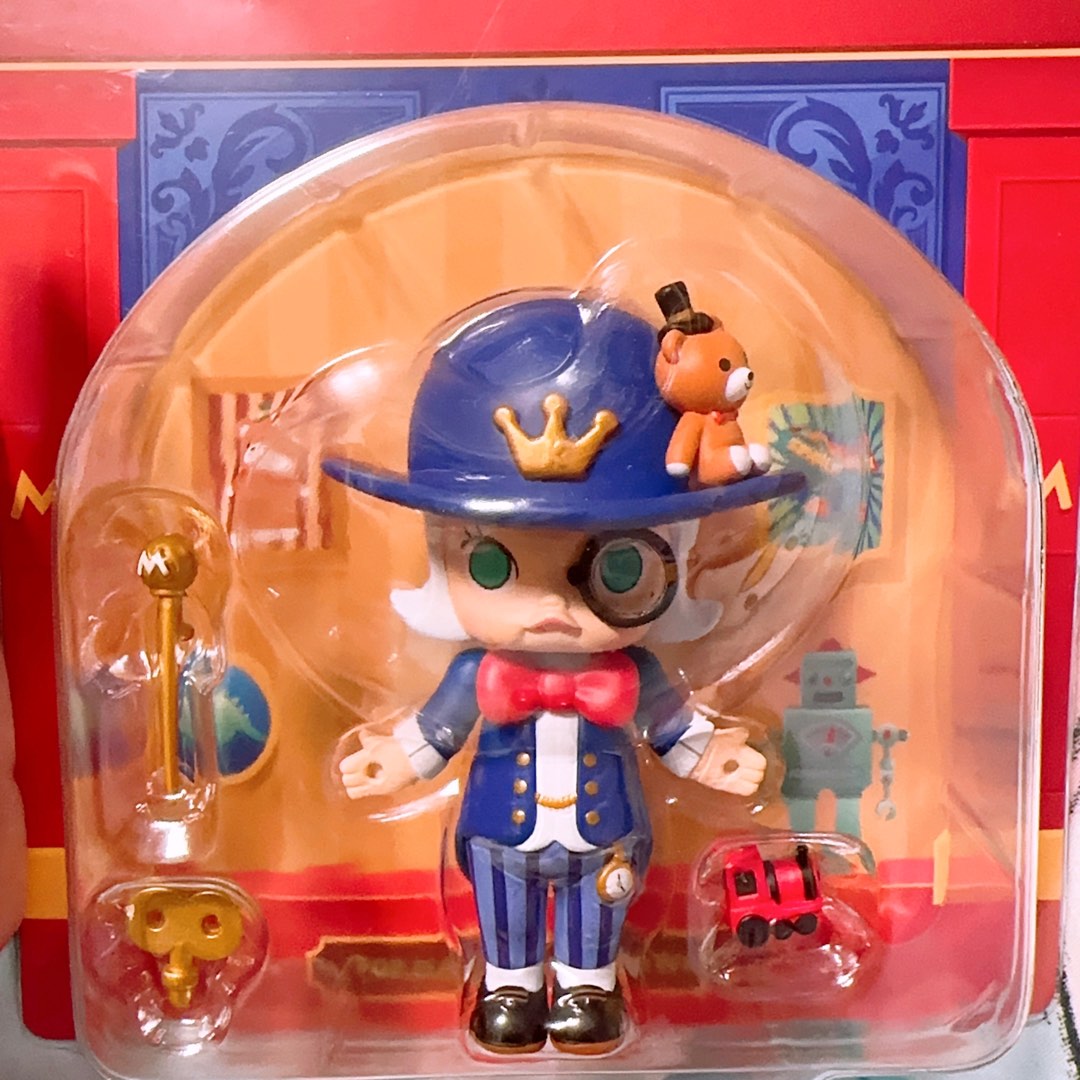[WTS] POPMART Molly Toy Museum Figure, Hobbies & Toys, Toys & Games on ...