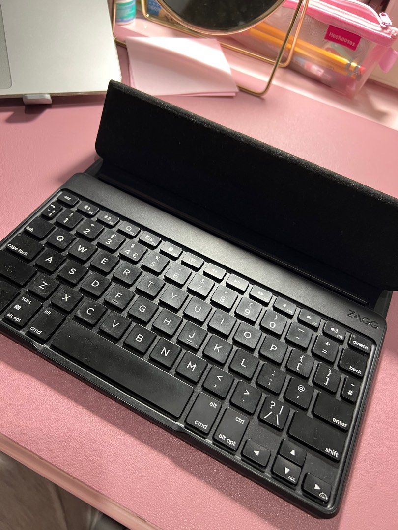 Zagg Wireless Keyboard (Bluetooth), Computers & Tech, Desktops on Carousell