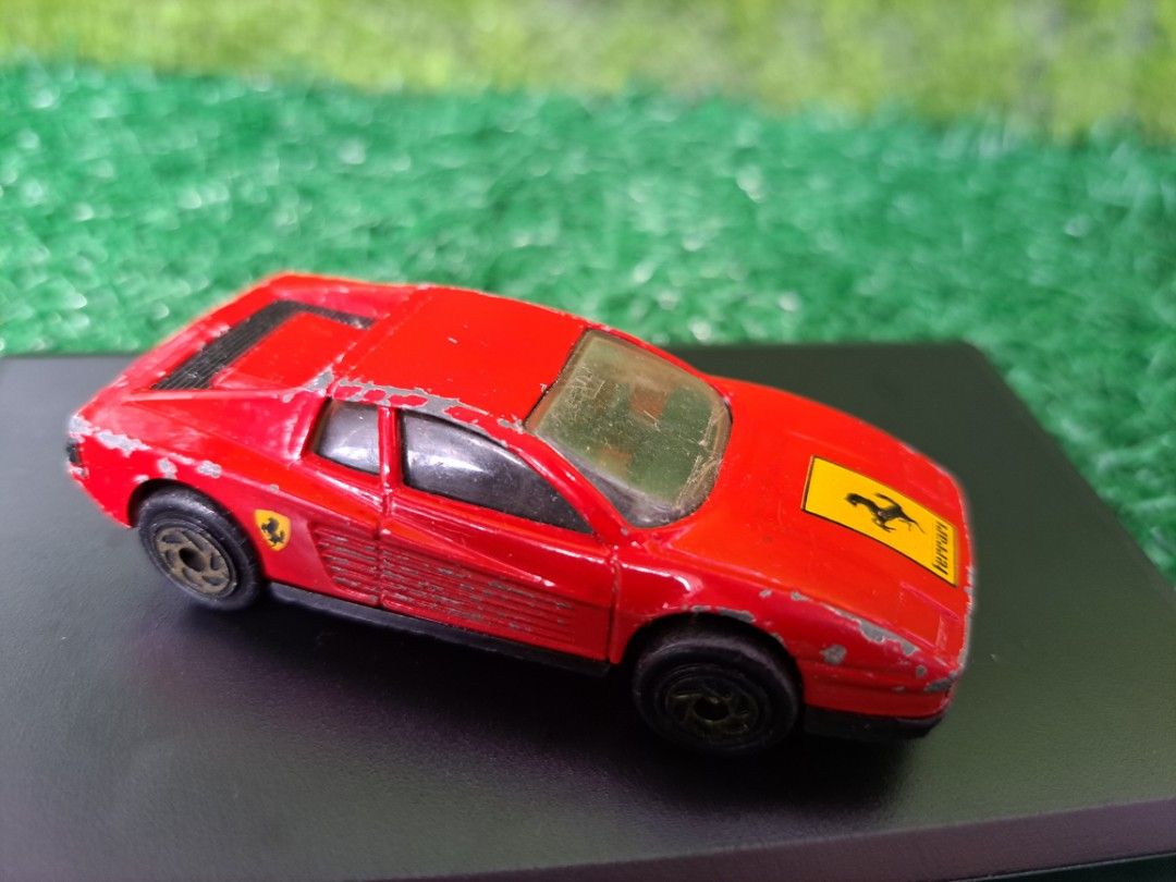 Vintage 1986 Red Ferrari Testarossa 1:59 Scale Diecast Matchbox Car ...