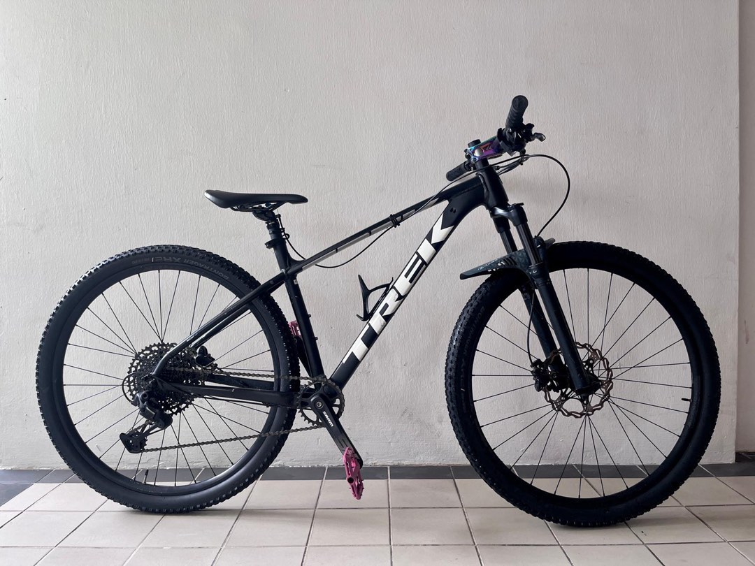 2020 Trek X caliber 8 29er, Sports Equipment, Bicycles & Parts ...