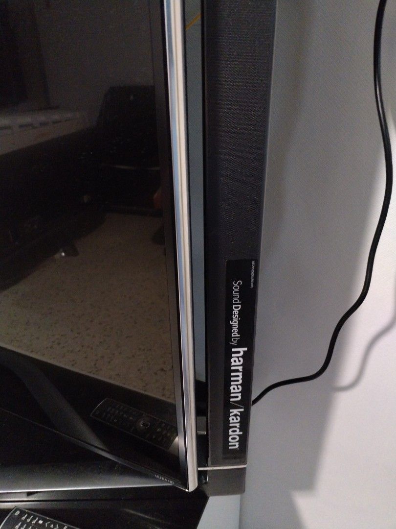 79 inch Lg 4k smart TV, TV & Home Appliances, TV & Entertainment, TV on ...