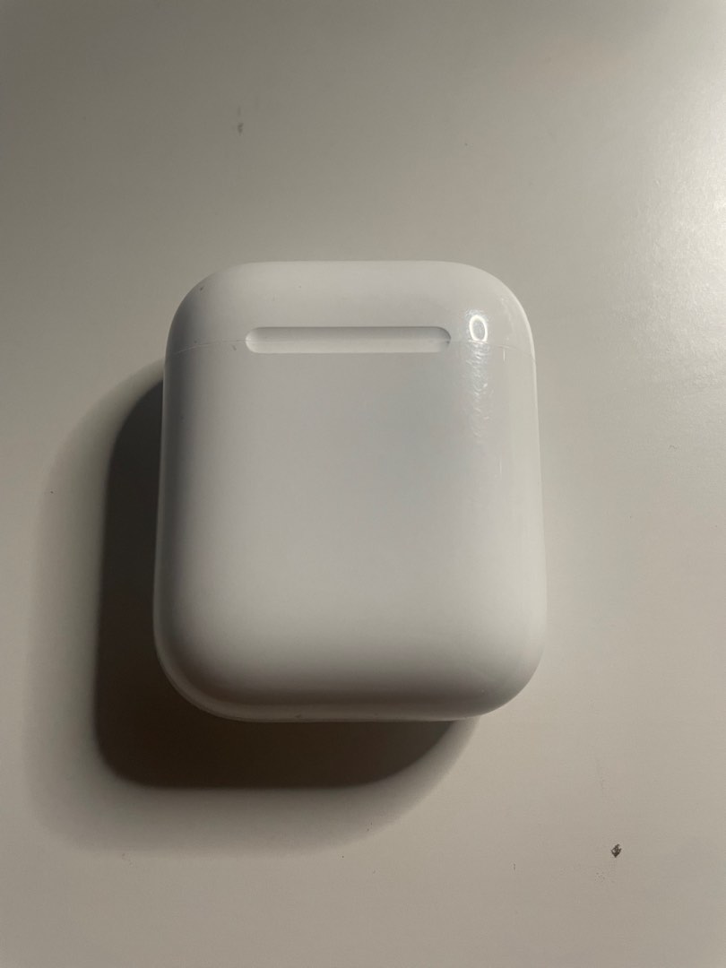 Apple AirPods 2nd Gen, Audio, Earphones on Carousell