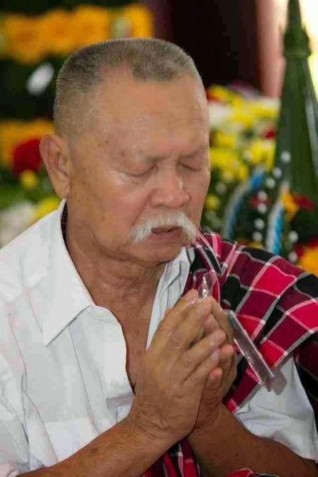 Archan Pakong / AJ Parkong, Hobbies & Toys, Memorabilia & Collectibles ...