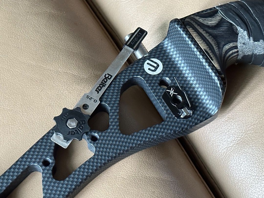 Archery - 25" Riser - Kinetic ArRios 2 with Better clicker & Shibuya ...