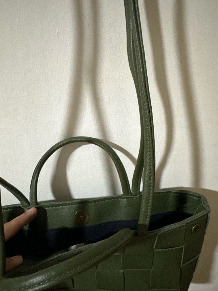 Assorted Nobat Bags, Women's Fashion, Bags & Wallets, Cross-body Bags ...