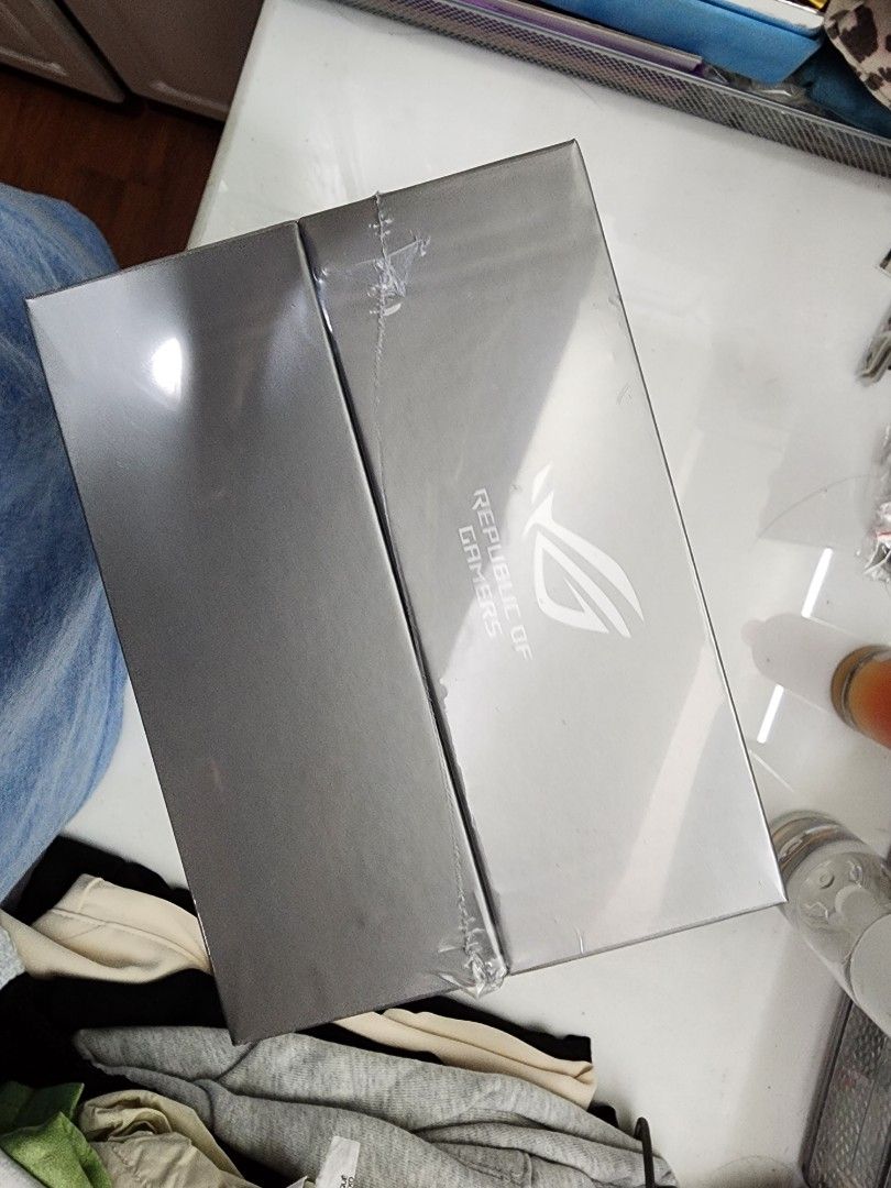 below market price!! ASUS ROG Ally Z1 Extreme Brand New Sealed, Video ...