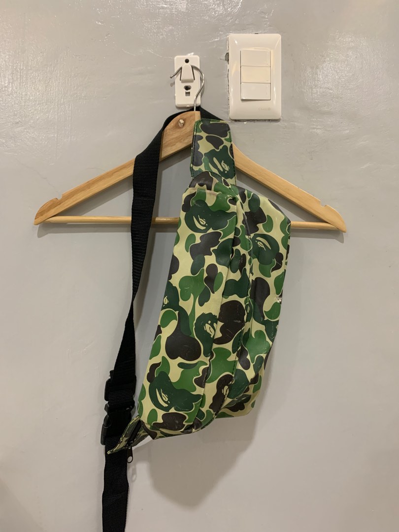 BAPE BAG, Men's Fashion, Bags, Belt bags, Clutches and Pouches on Carousell