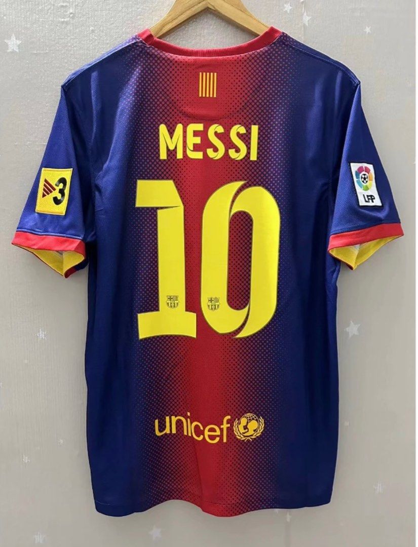 Barcelona 12/13 home jersey, Men's Fashion, Activewear on Carousell